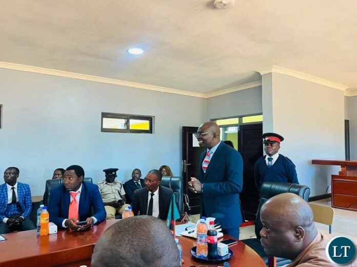 Zambia : Lavushimanda contractors praised for quality CDF Works